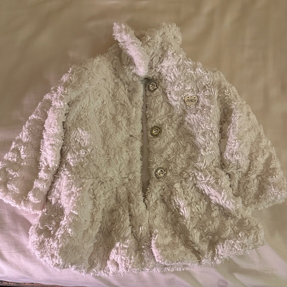 Juicy Couture | Jackets & Coats | Juicy Couture Kids Cream Fuzzy Cape ...